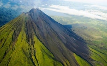 8 fun facts about Arenal Volcano, Costa Rica! | Enchanting Costa Rica