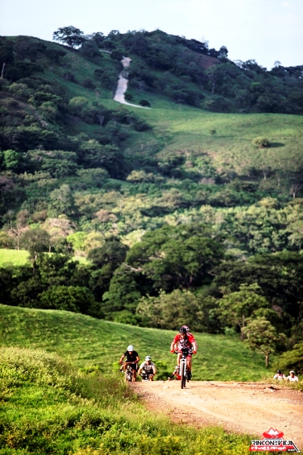Mountain bikers enjoy new Costa Rica cycling tours.